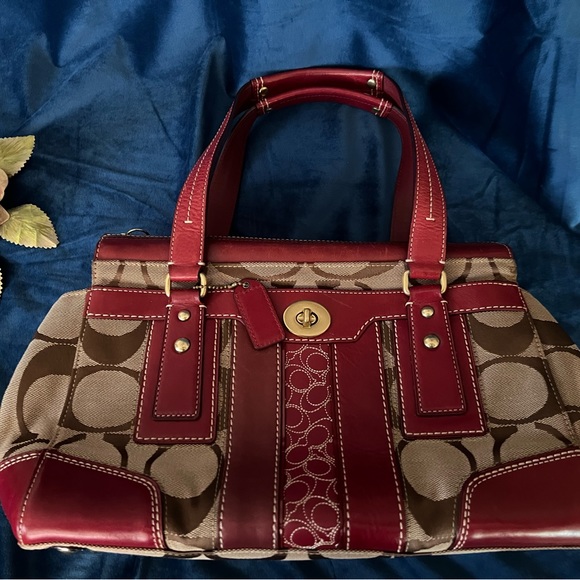 Coach | Bags | Coach Authentic Vintage Beautiful Rare Handbag In Like ...